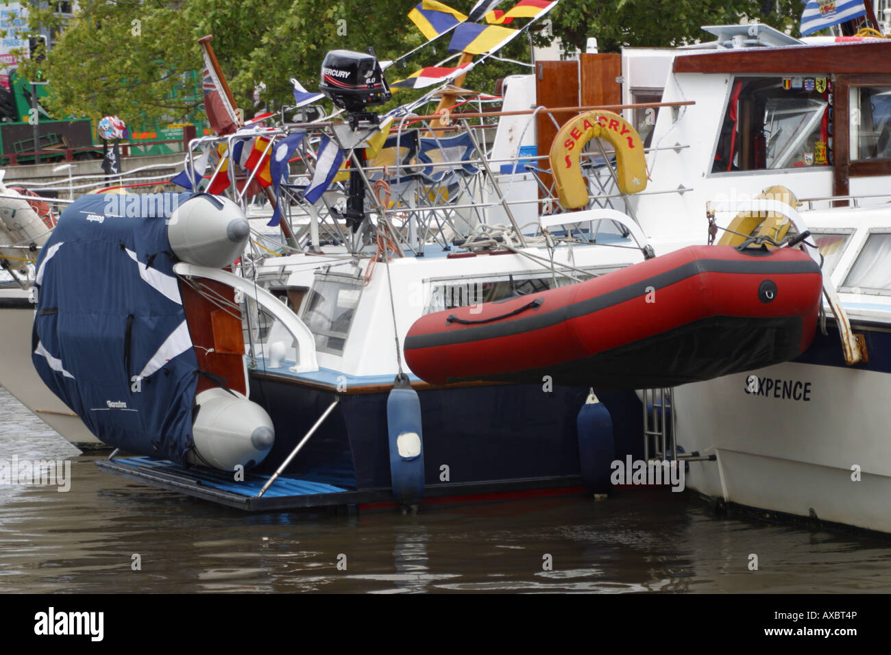 leisure pleasure boat boating floating afloat moor maidstone kent ...