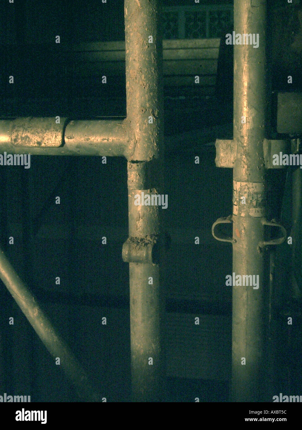 scaffolding at night Stock Photo - Alamy