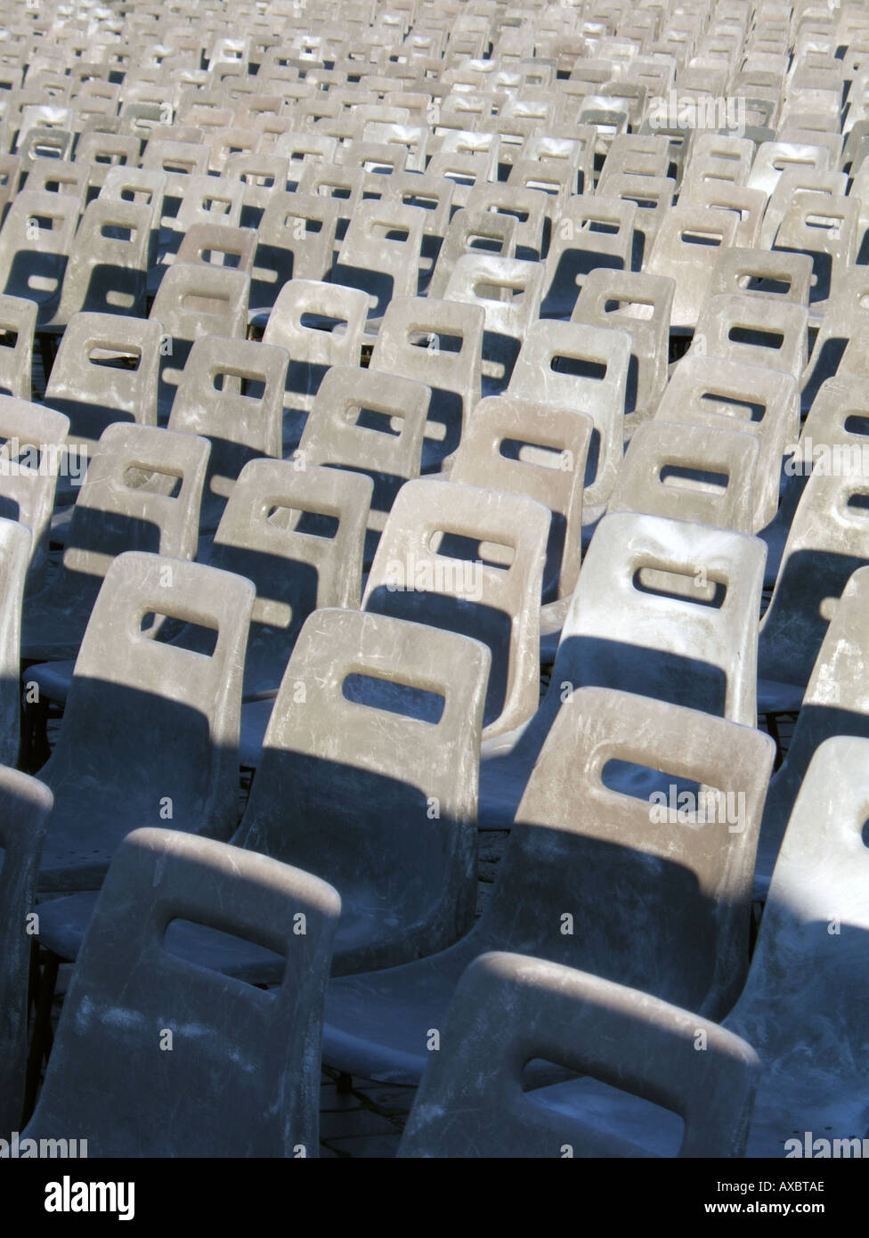 rows of empty chairs Stock Photo - Alamy