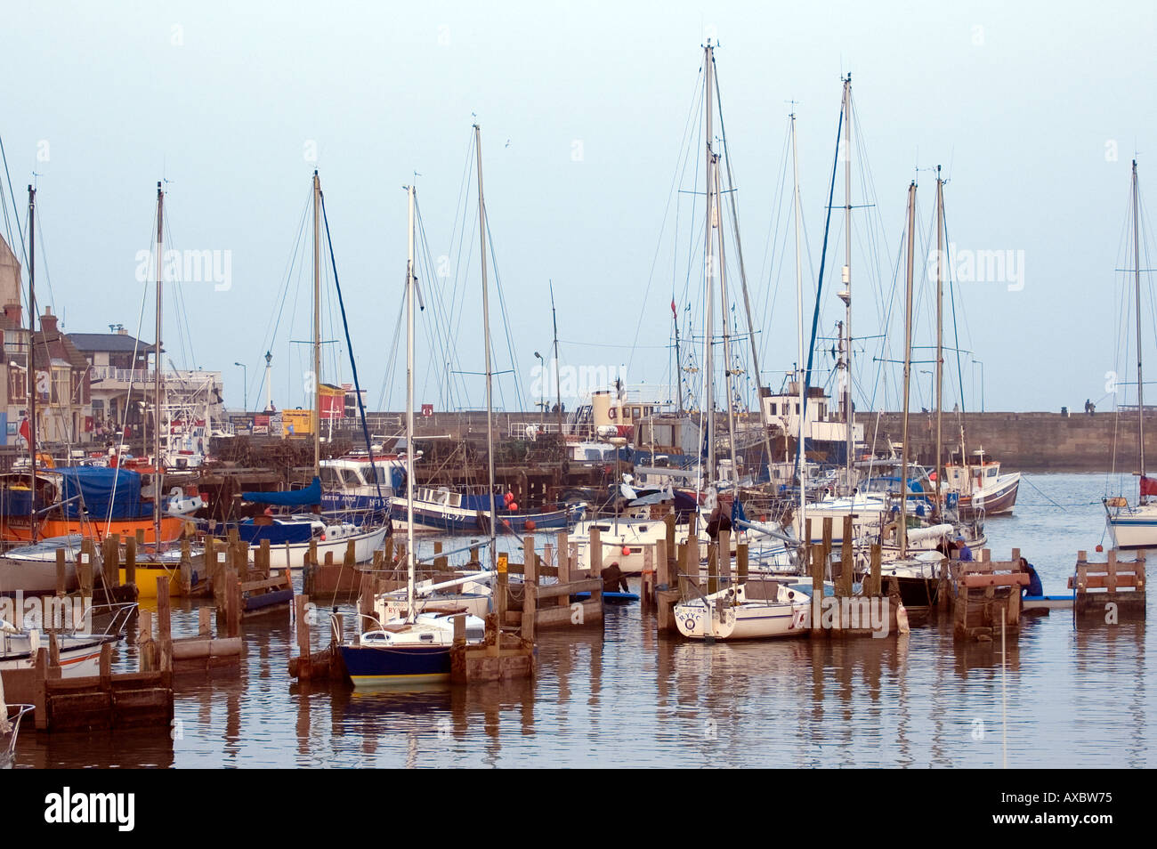 Bridlington uk fisherman hi-res stock photography and images - Alamy