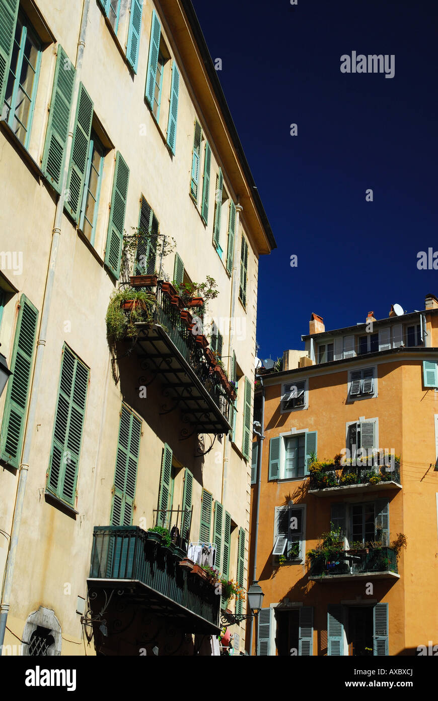 Attractive french buildings hi-res stock photography and images - Alamy