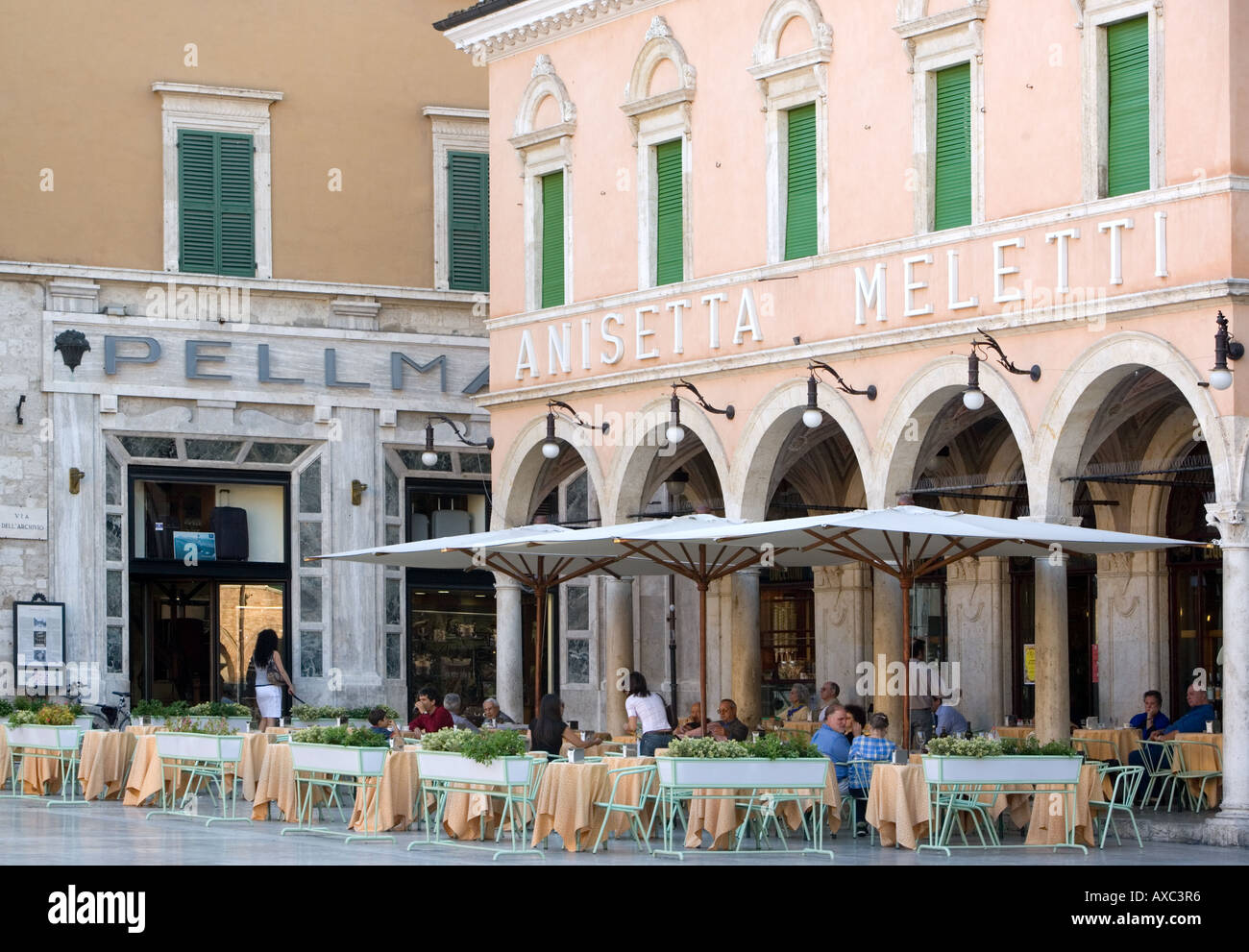 Cafe Meletti in Piazza del Popolo Ascoli Piceno Abruzzo Italy Stock ...