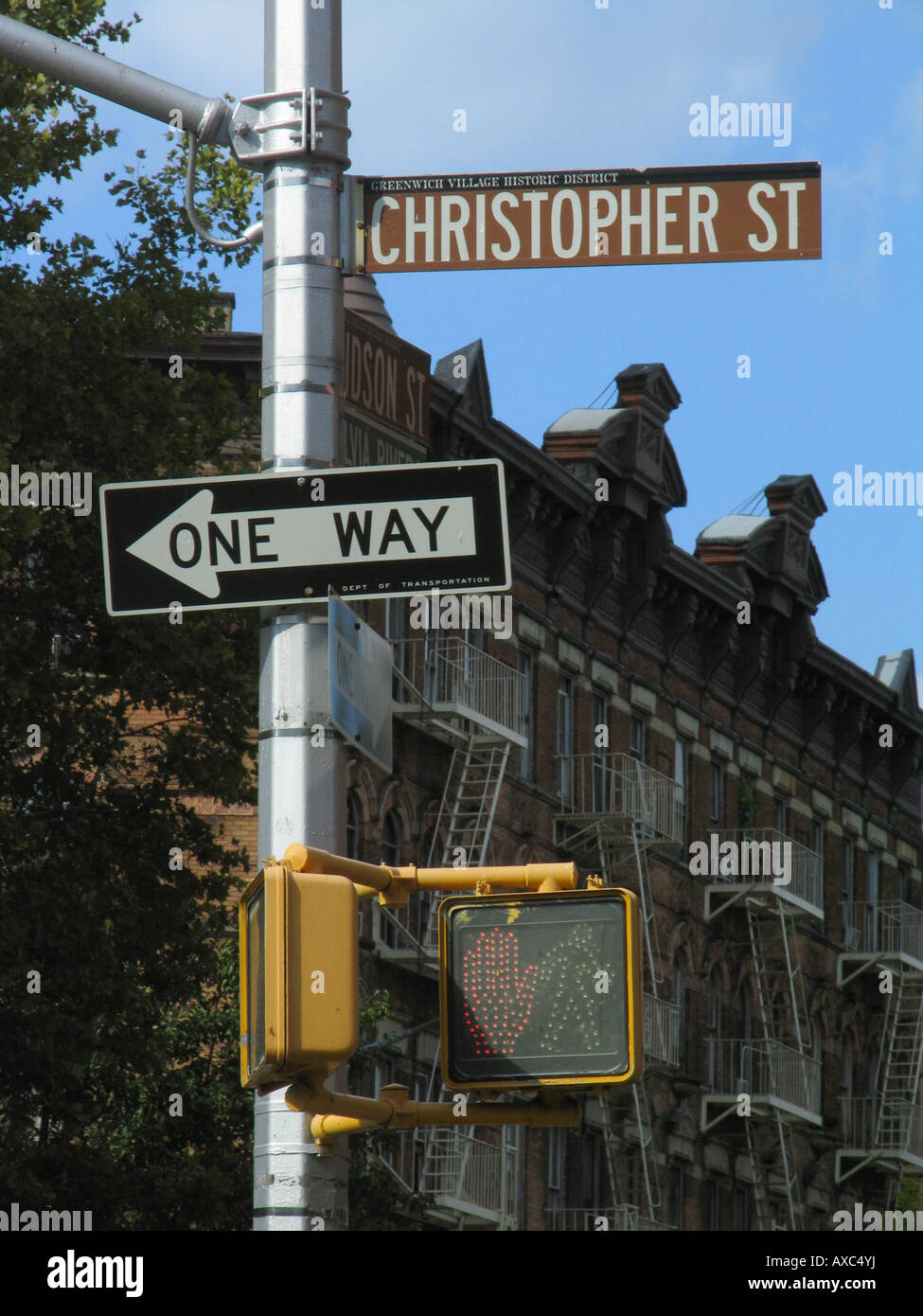 Christopher street new york hi-res stock photography and images - Alamy