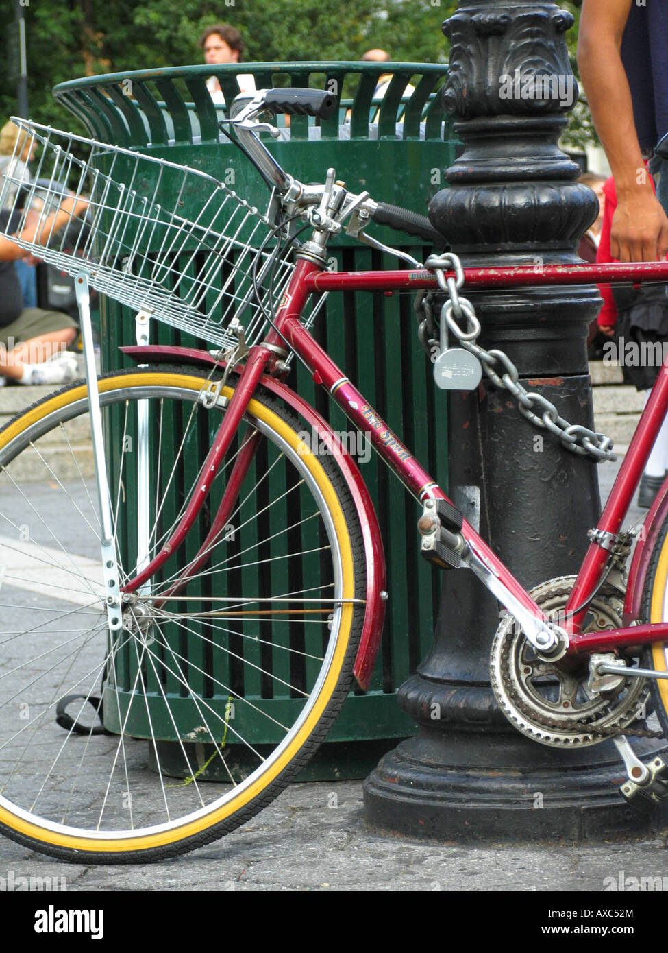 Chained Each Other Stock Photos & Chained Each Other Stock Images - Alamy