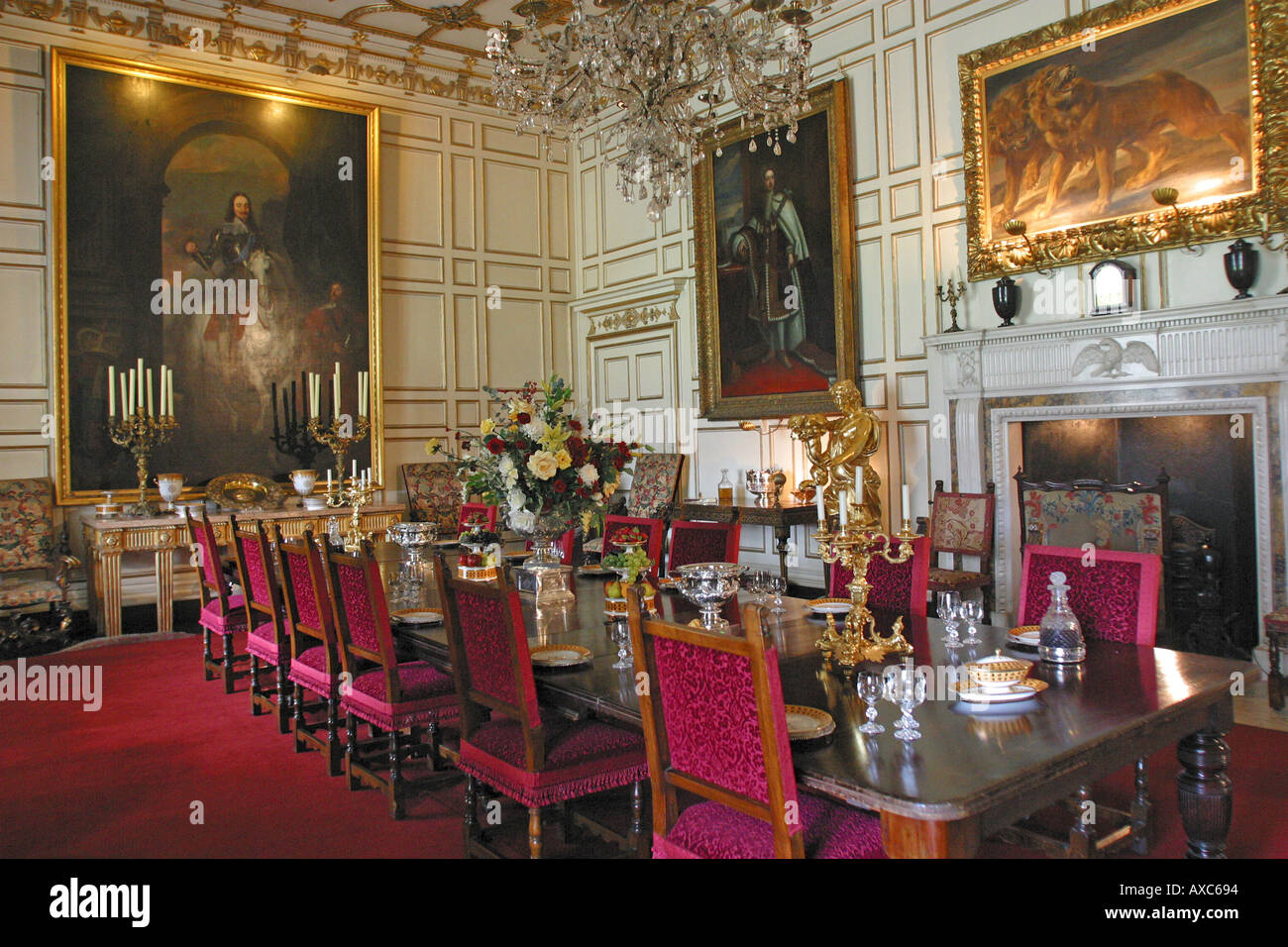 Dining room at Warwick Castle Warwickshire GB UK Stock Photo - Alamy
