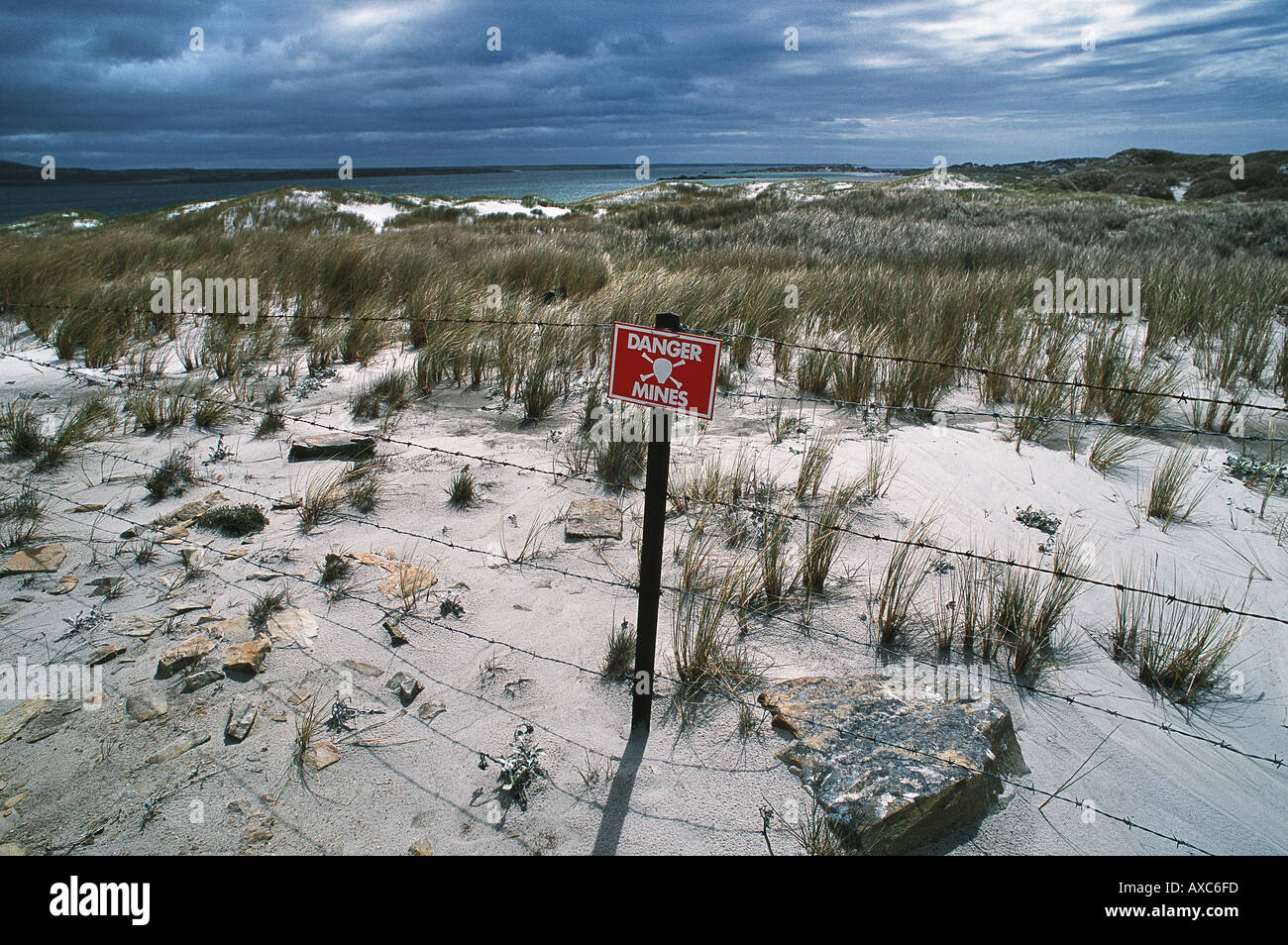 Minefield hi-res stock photography and images - Alamy