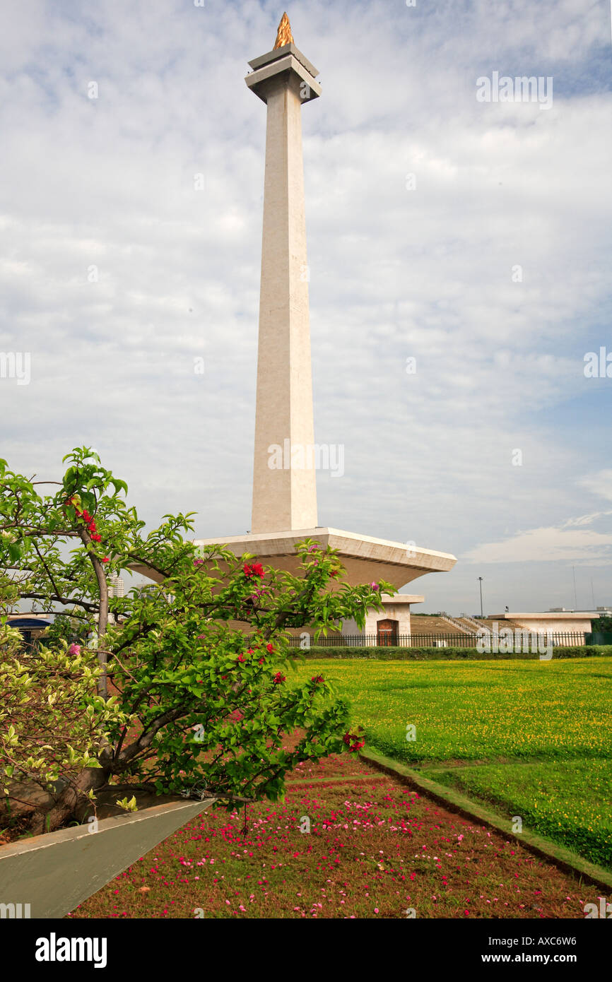 National Monument Merdeka Square Jakarta Indonesia Stock Photo - Alamy