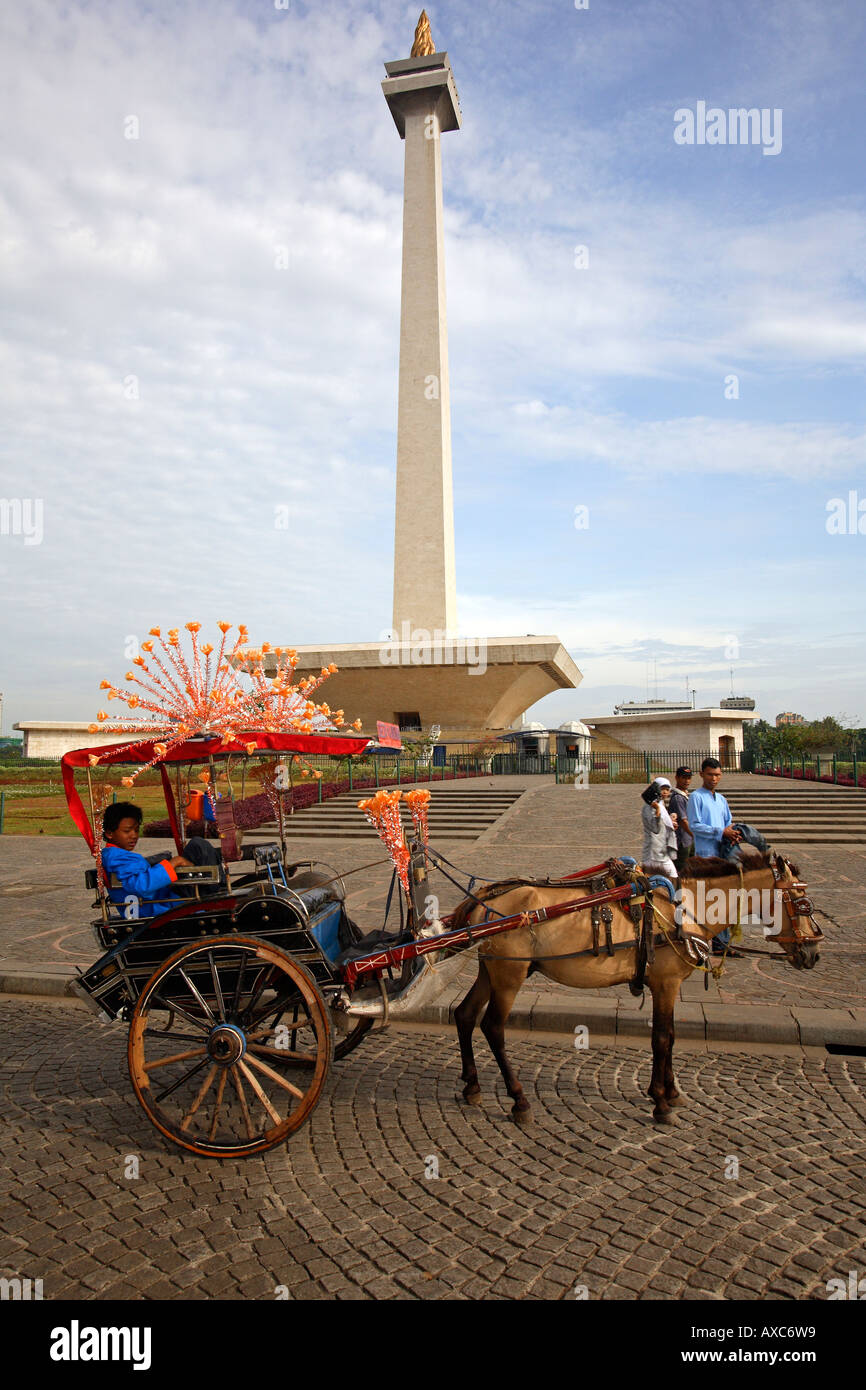 National Monument Merdeka Square Jakarta Indonesia Stock Photo - Alamy