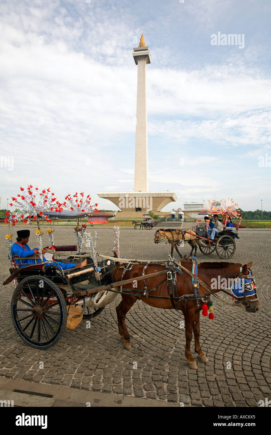 National Monument Merdeka Square Jakarta Indonesia Stock Photo - Alamy