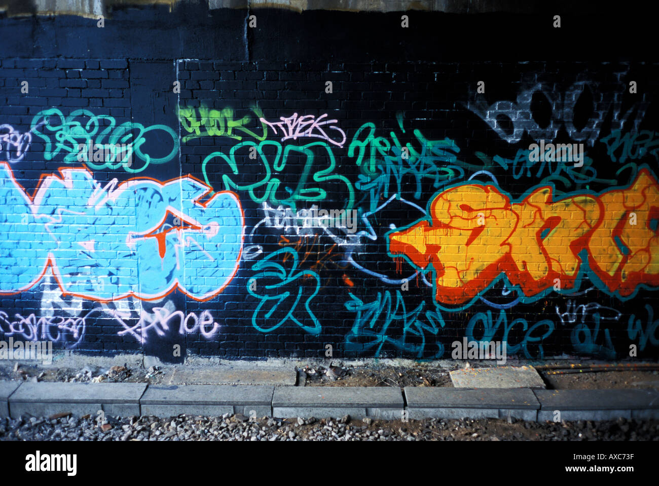 Graffiti in London Tube Station England Stock Photo - Alamy