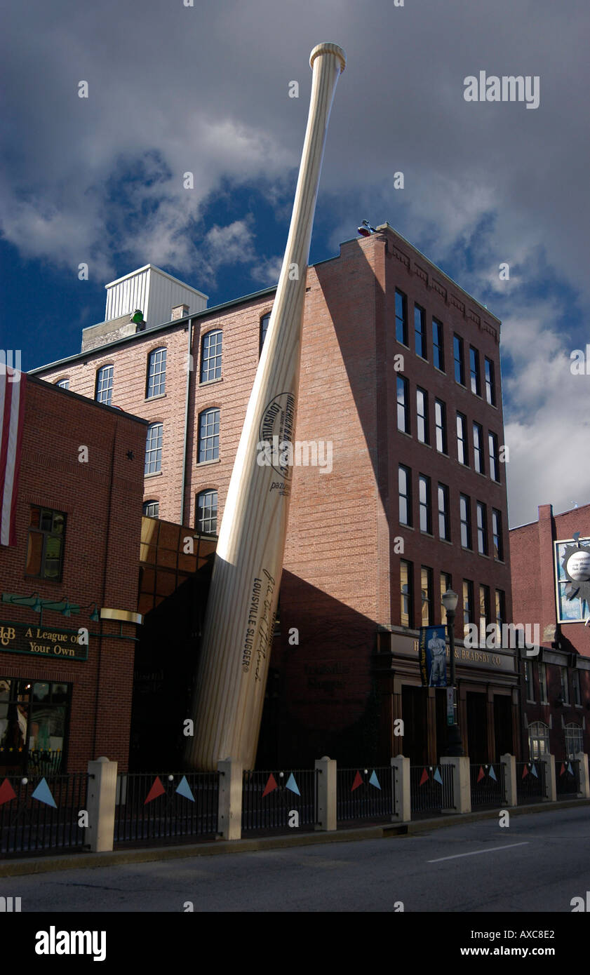 Hillerich Bradsby Louisville SLugger Museum and Factory in downtown ...