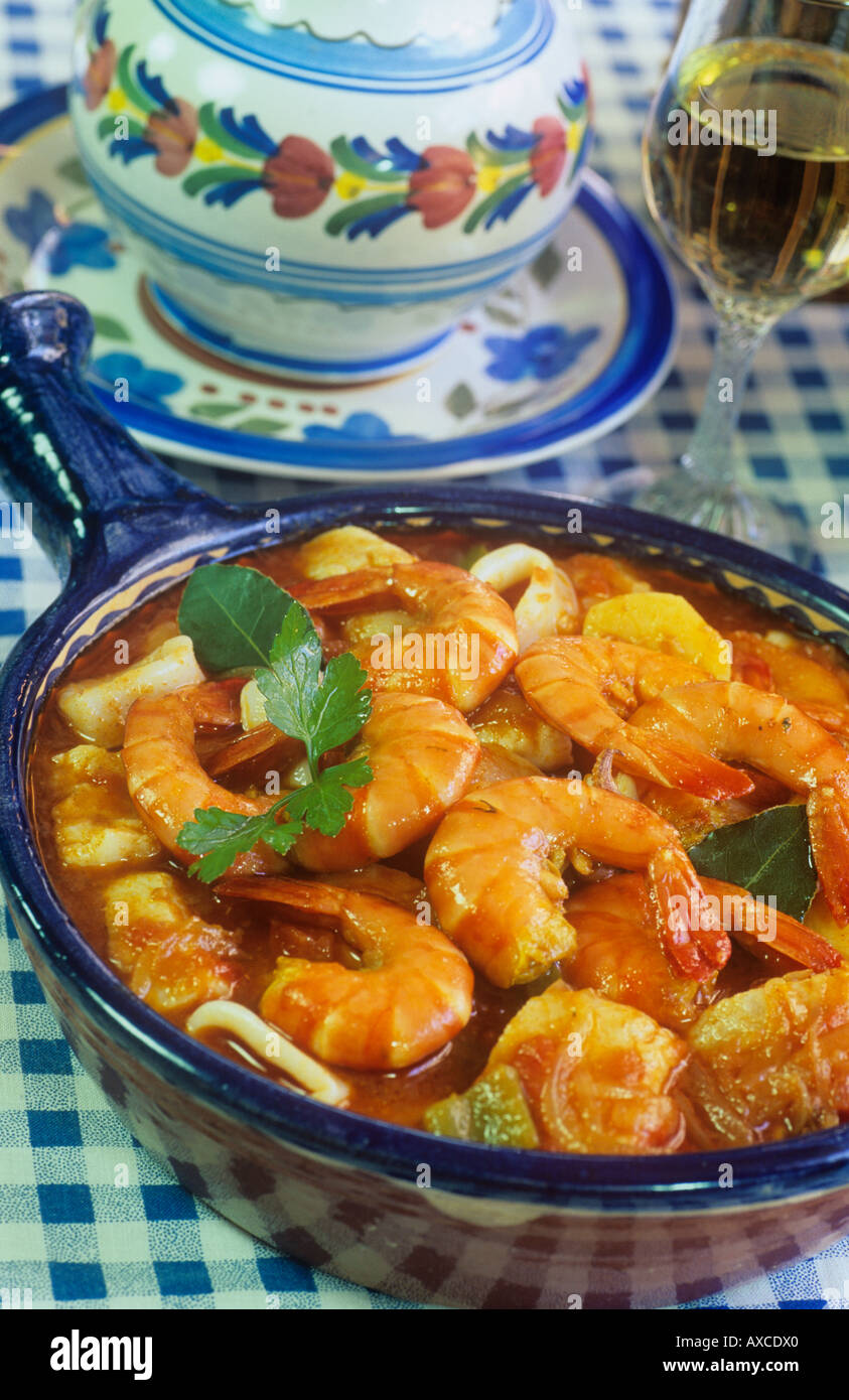 Portugal food Caldeirada Fish stew Stock Photo - Alamy