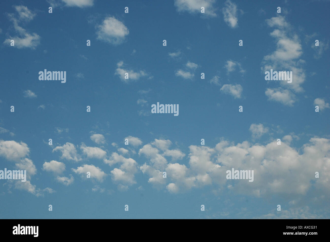 Stratus form cloud hi-res stock photography and images - Alamy