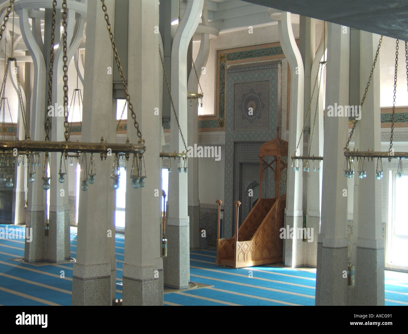 inside muslim mosque in rome, italy Stock Photo - Alamy