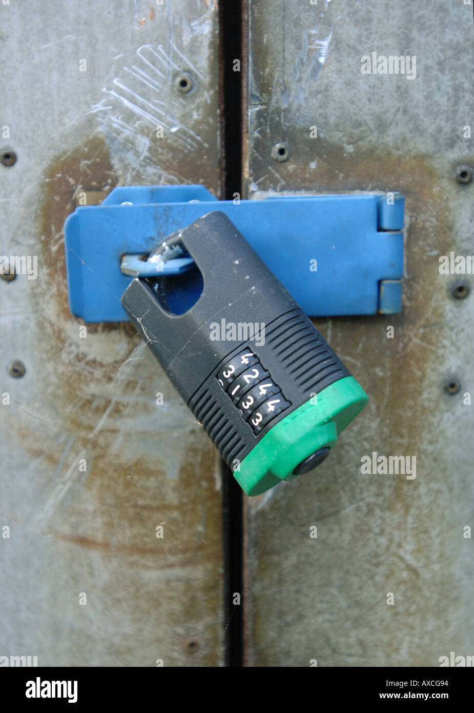 Securing your shed hi-res stock photography and images - Alamy