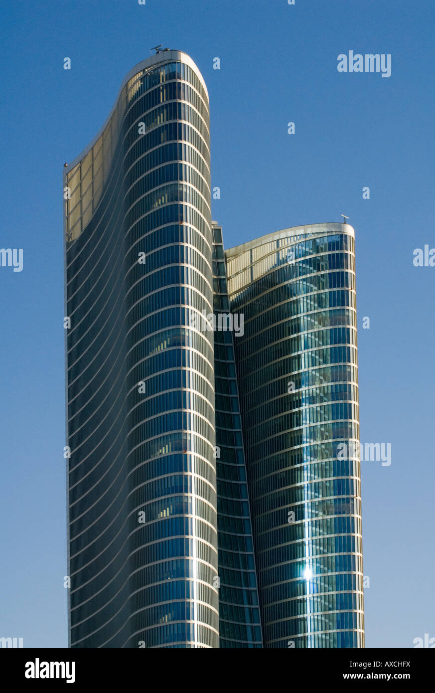 Abu dhabi investment authority tower hi-res stock photography and ...