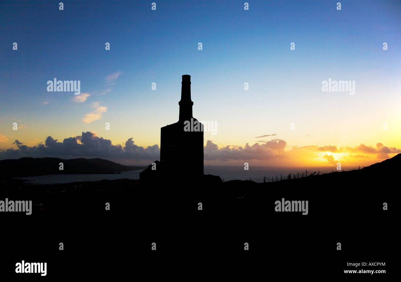 19th Century Old Copper Mine Ruins, Allihies Village, Beara Peninsula ...