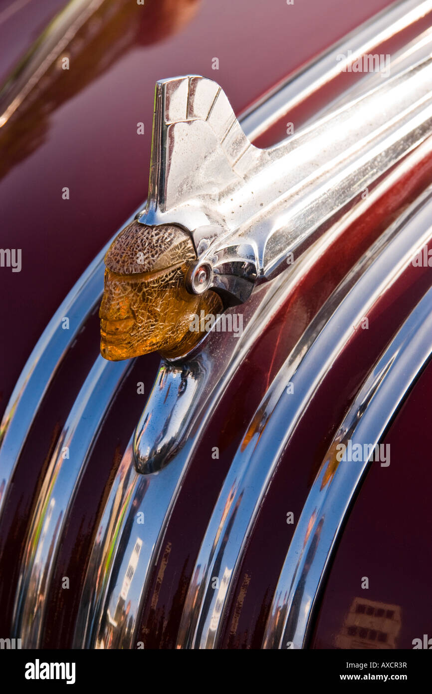 Bonnet mascot for Pontiac Chieftain 1951 at Goodwood Breakfast Club ...
