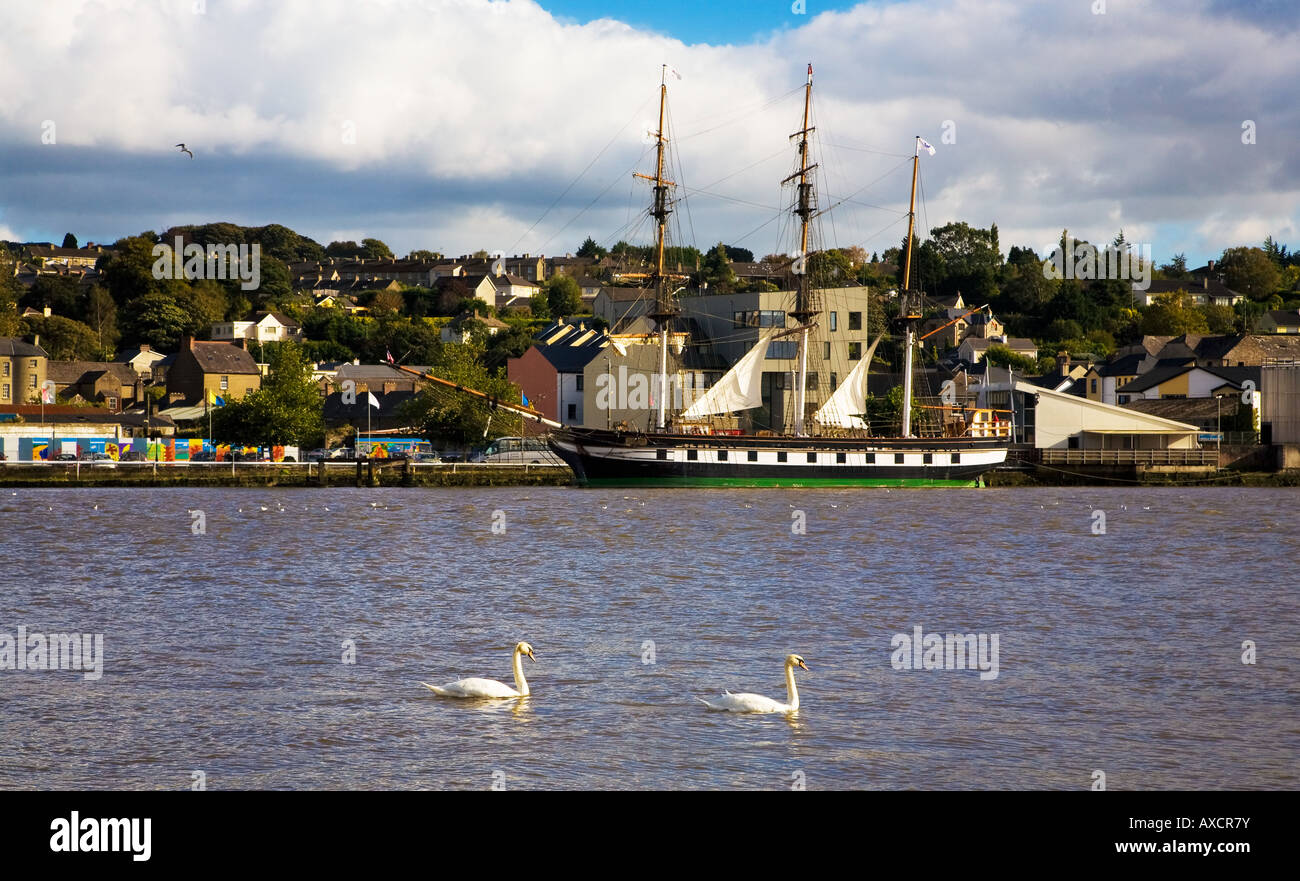 The Dunbrody Famine Ship, on the River Barrow, New Ross, County Wexford ...