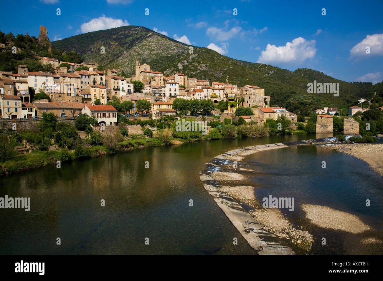 River Orb at Roquebrun, Languedoc-Roussillon, France Stock Photo - Alamy
