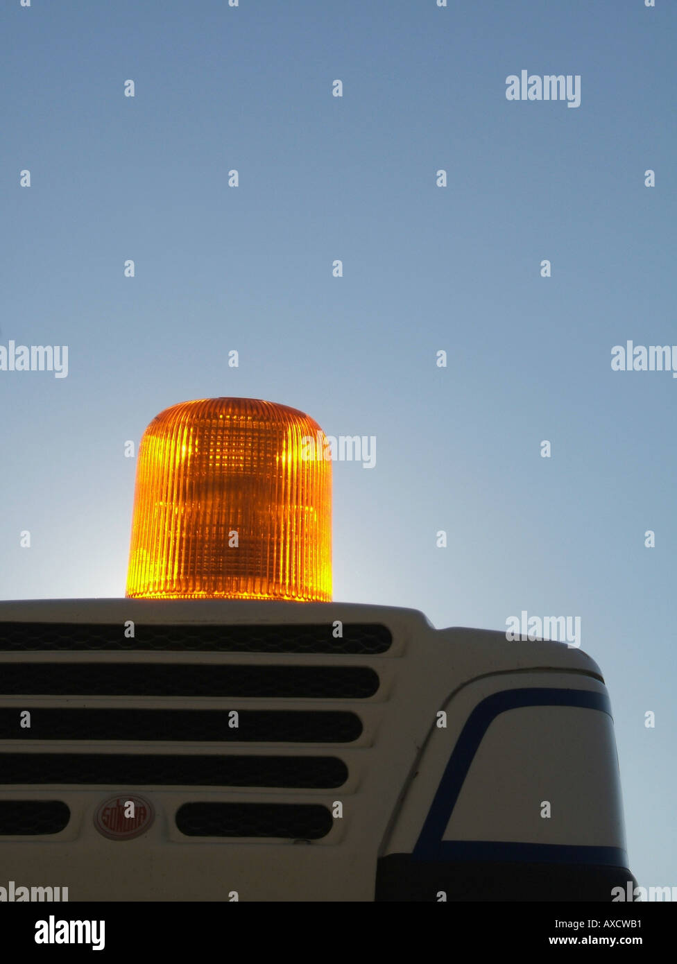 orange light on emergency services vehicle Stock Photo - Alamy