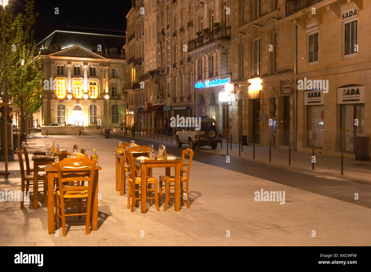 Elios restaurant hi-res stock photography and images - Alamy