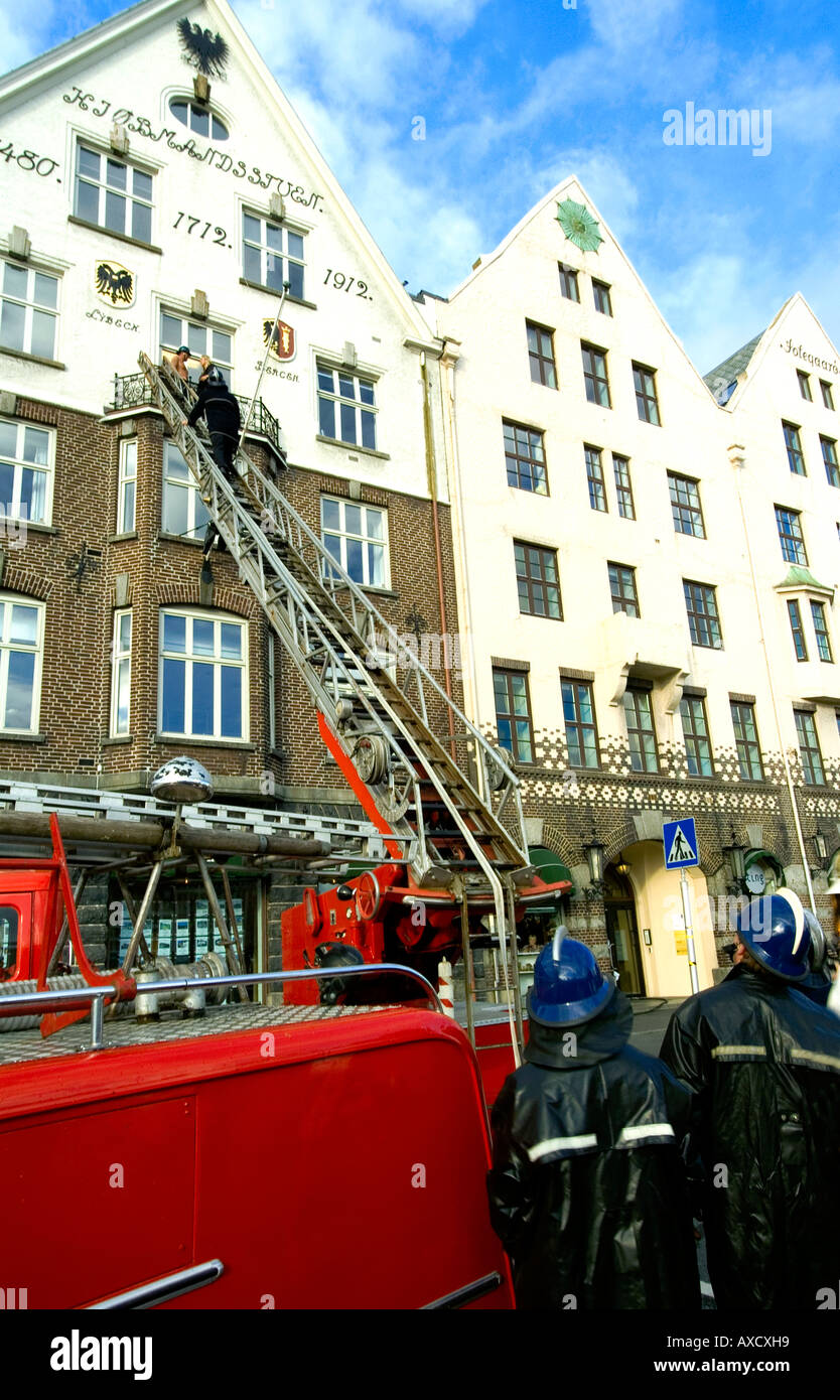 Simulacre hi-res stock photography and images - Alamy