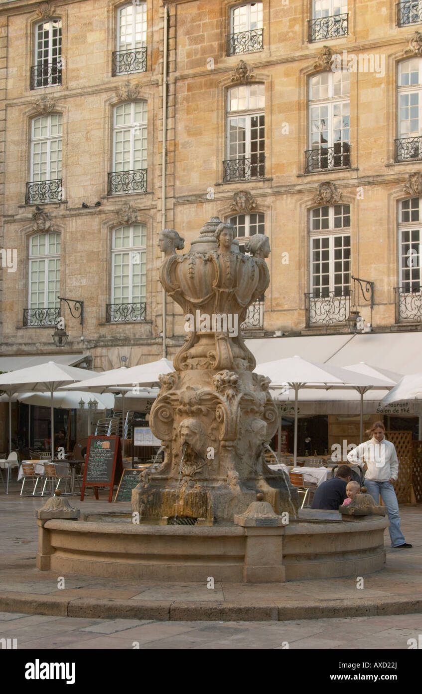 Place du Parlement with fountain and restaurants in the old town ...