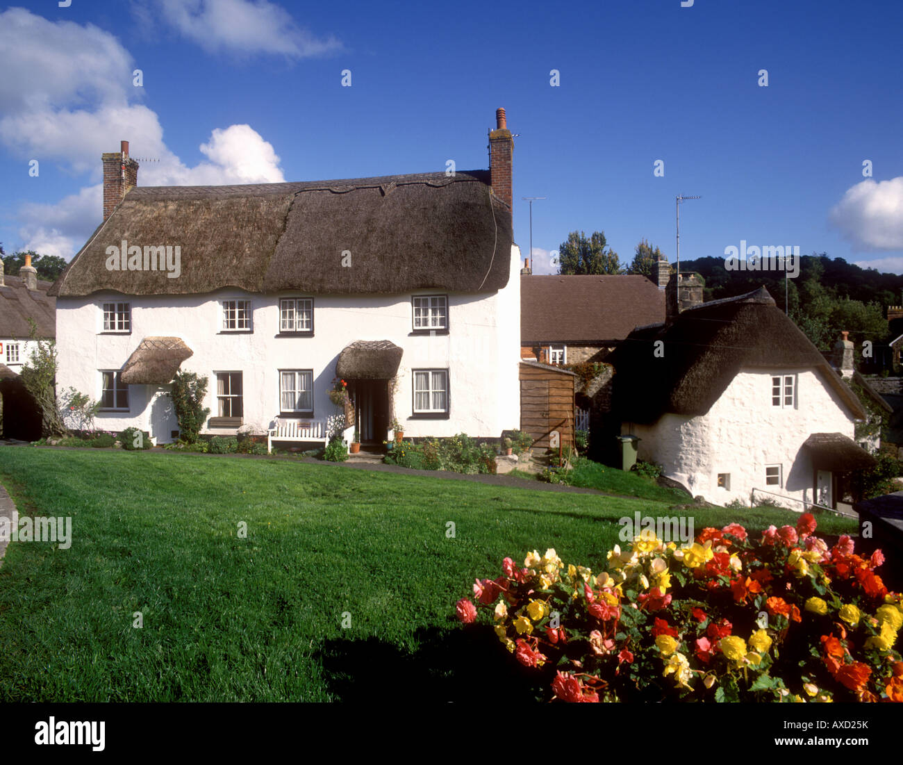 Lustleigh village devon dartmoor hi-res stock photography and images ...