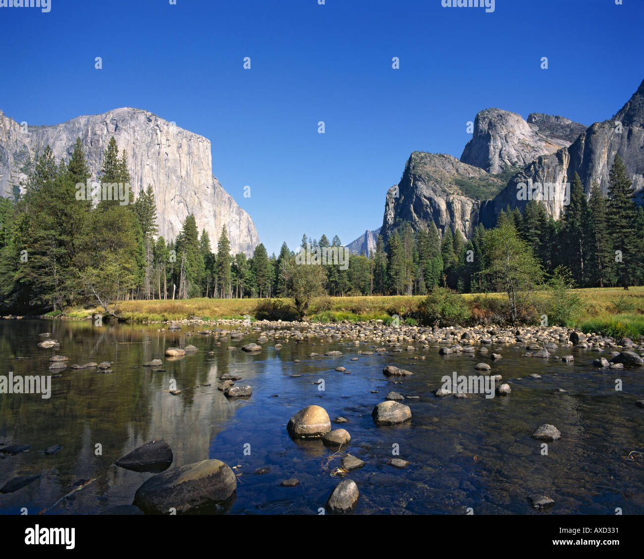 Looking down big waterfall hi-res stock photography and images - Alamy