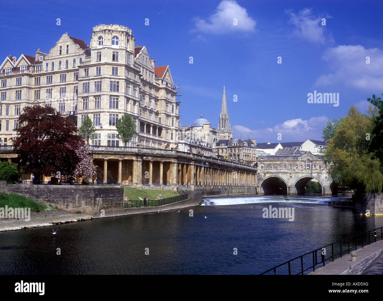 Bath - View of the River Avon at Pultney Bridge Stock Photo - Alamy