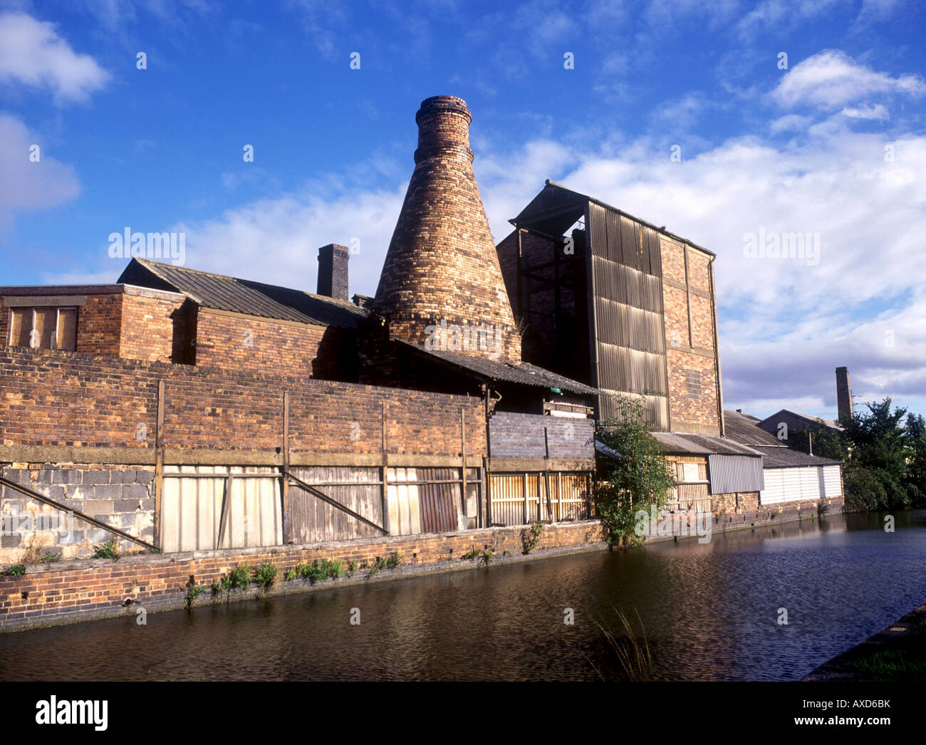 Old pottery kiln's beside a canal now replaced by modern technology in ...