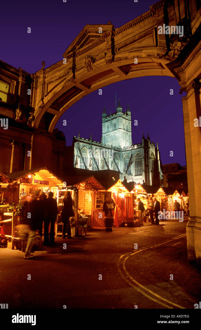 Christmas Market scene near Bath Abbey Stock Photo - Alamy