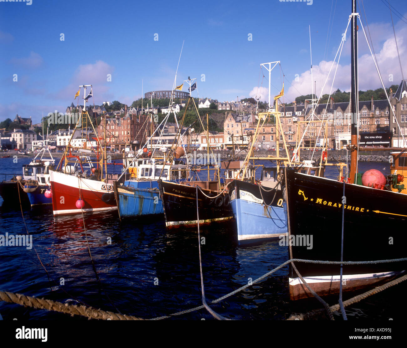 Oban Fishing boats in the harbour Stock Photo - Alamy