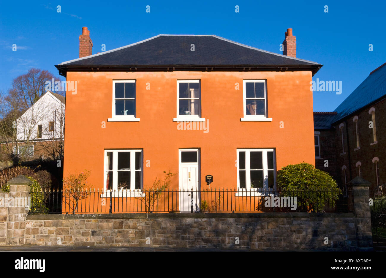 Victorian town house hi-res stock photography and images - Alamy
