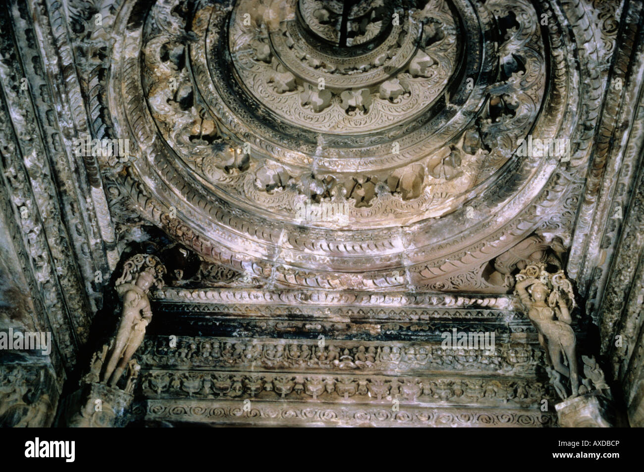 Khajuraho (india) Kandariya Mahadev Temple ceiling 11th century A.D ...