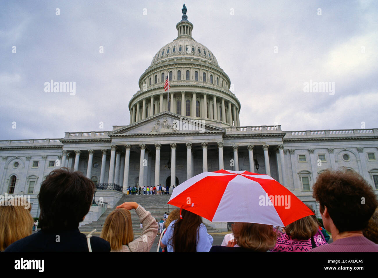Tour group leader hi-res stock photography and images - Alamy