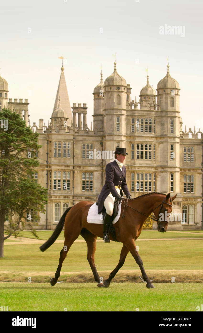 Dressage arena hi-res stock photography and images - Alamy