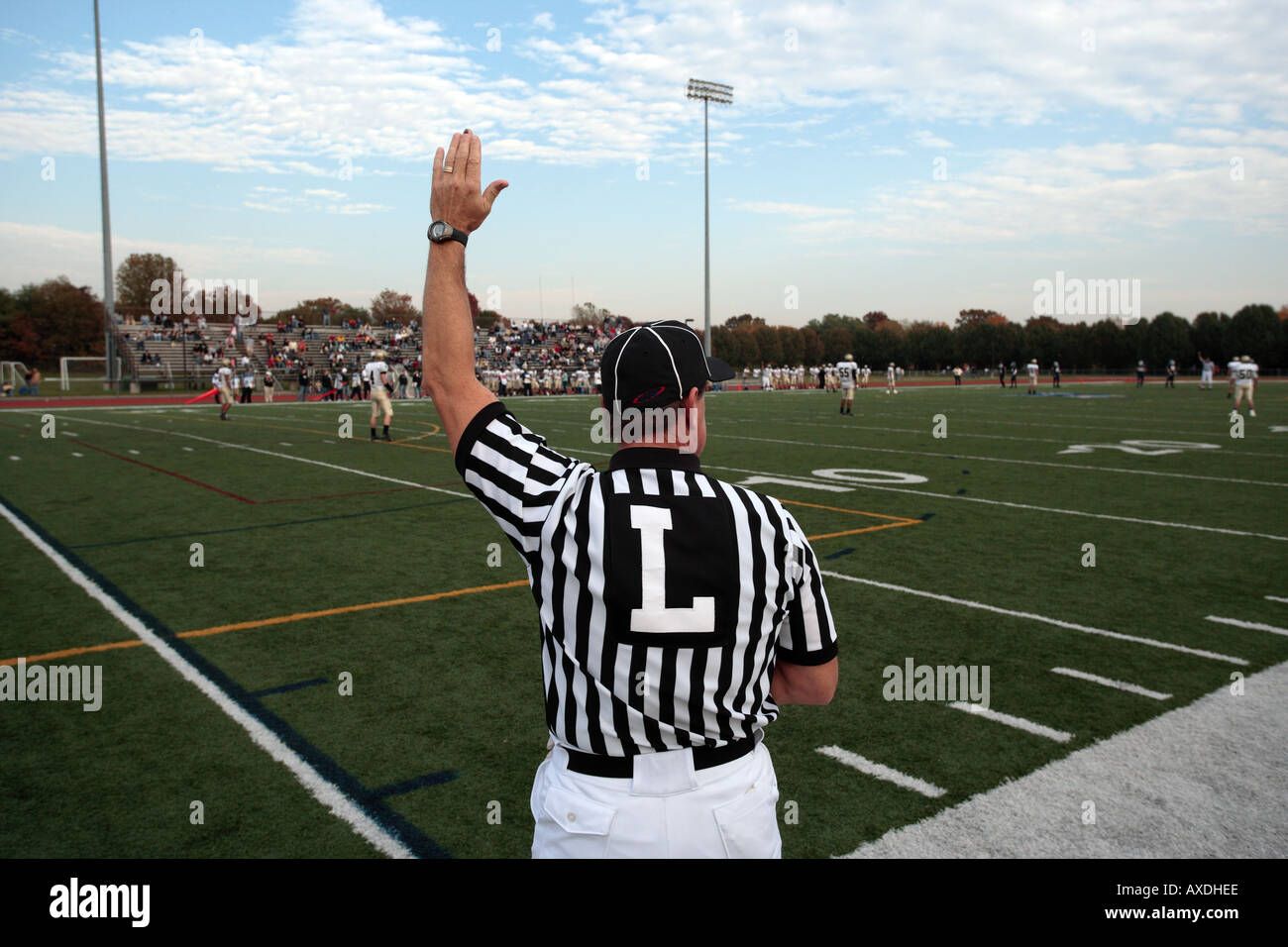 American football ref hi-res stock photography and images - Alamy
