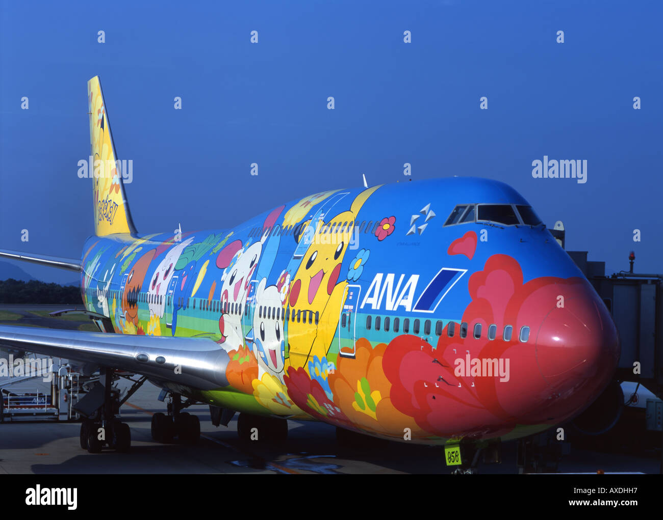 Ana Airline High Resolution Stock Photography and Images - Alamy