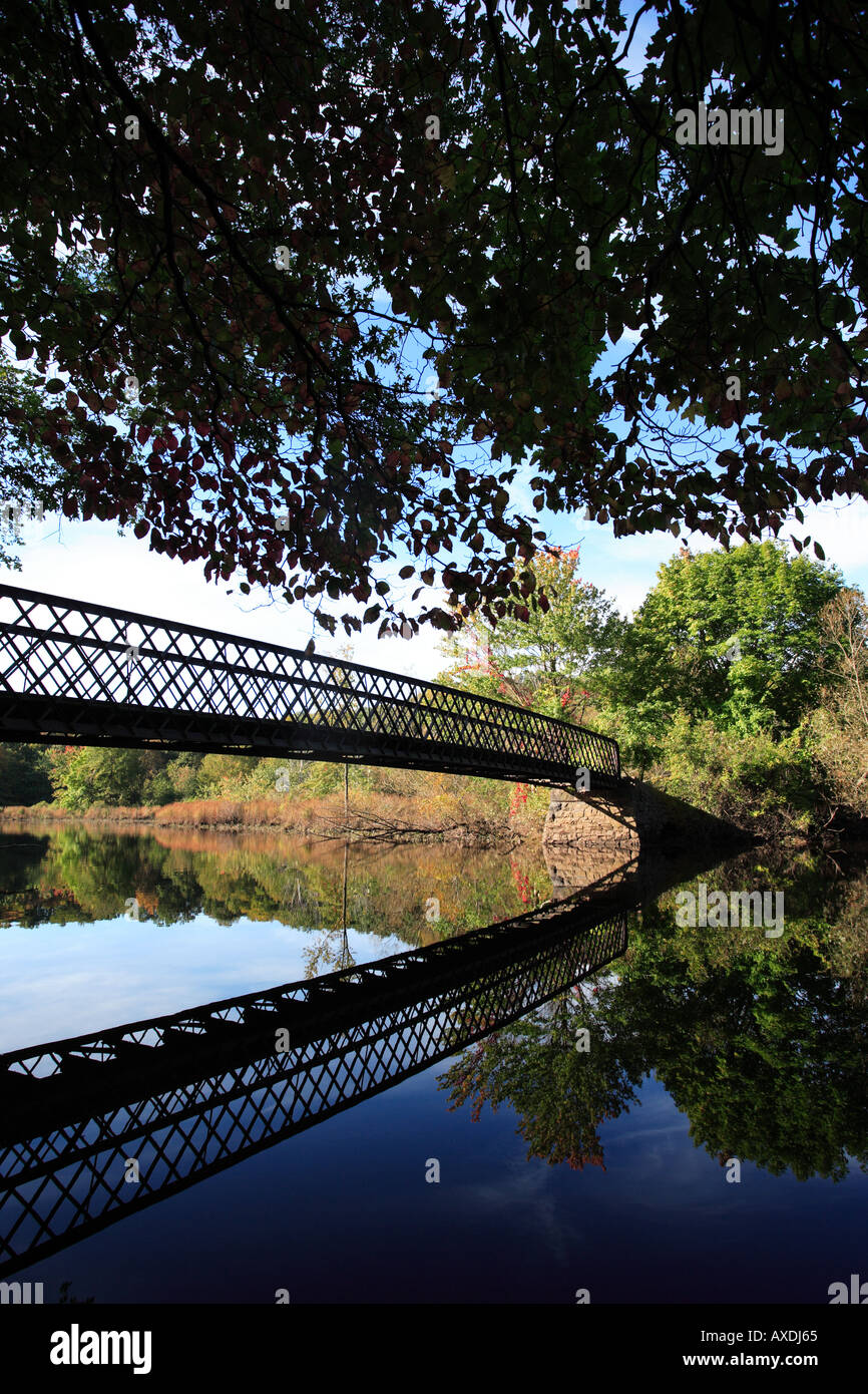 Usa connecticut new haven autumn hi-res stock photography and images ...