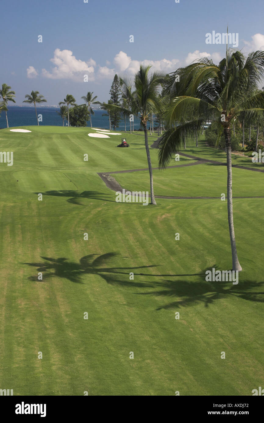 Cutting the fairway hi-res stock photography and images - Alamy