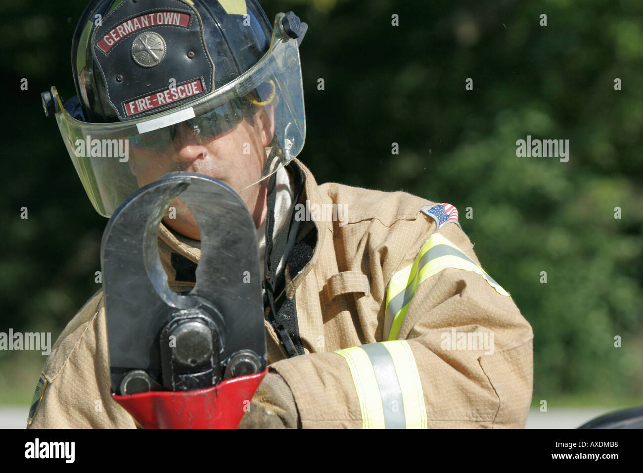 Power tool injury hi-res stock photography and images - Alamy