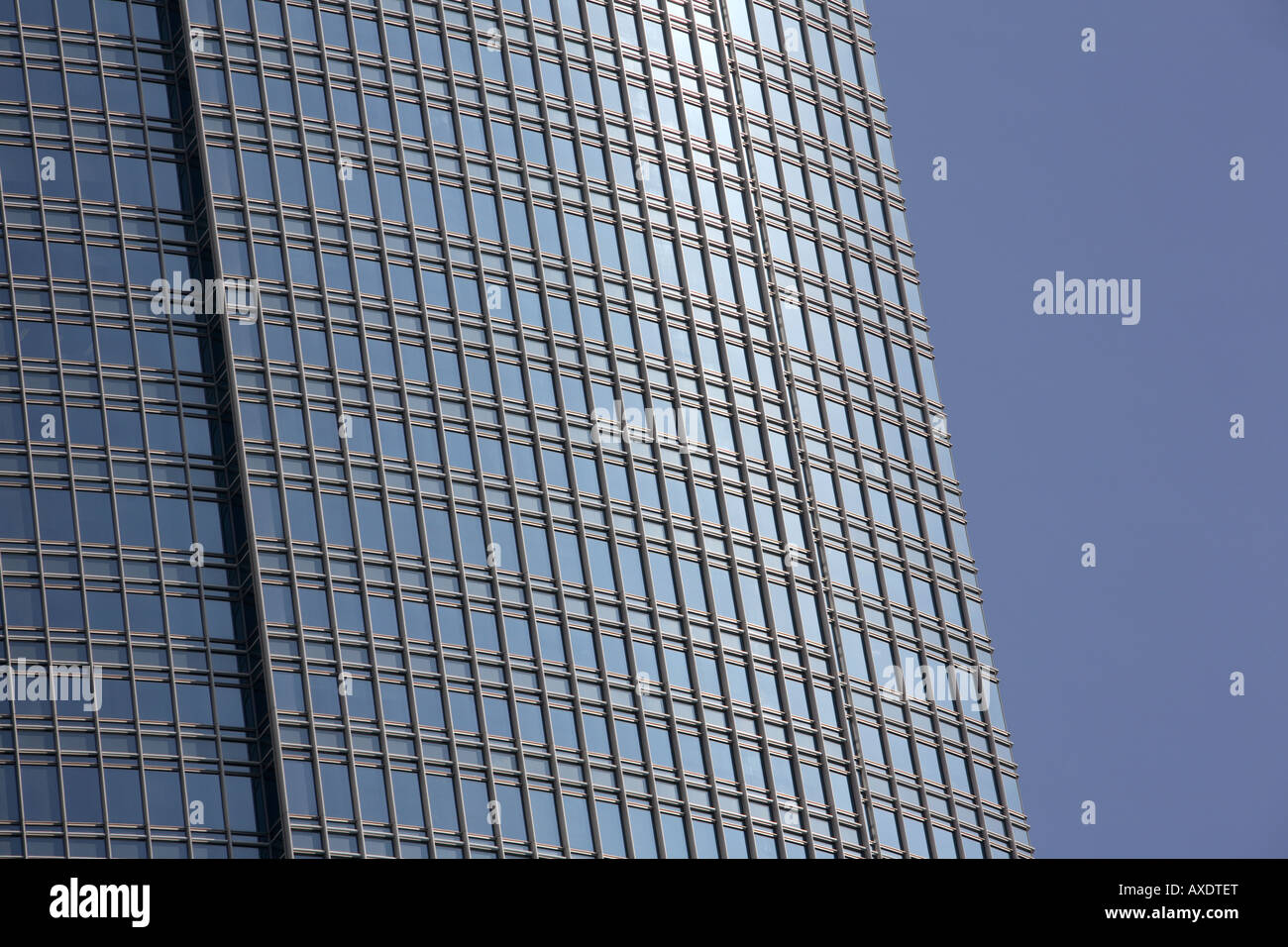 IFC Building Hong Kong Stock Photo - Alamy