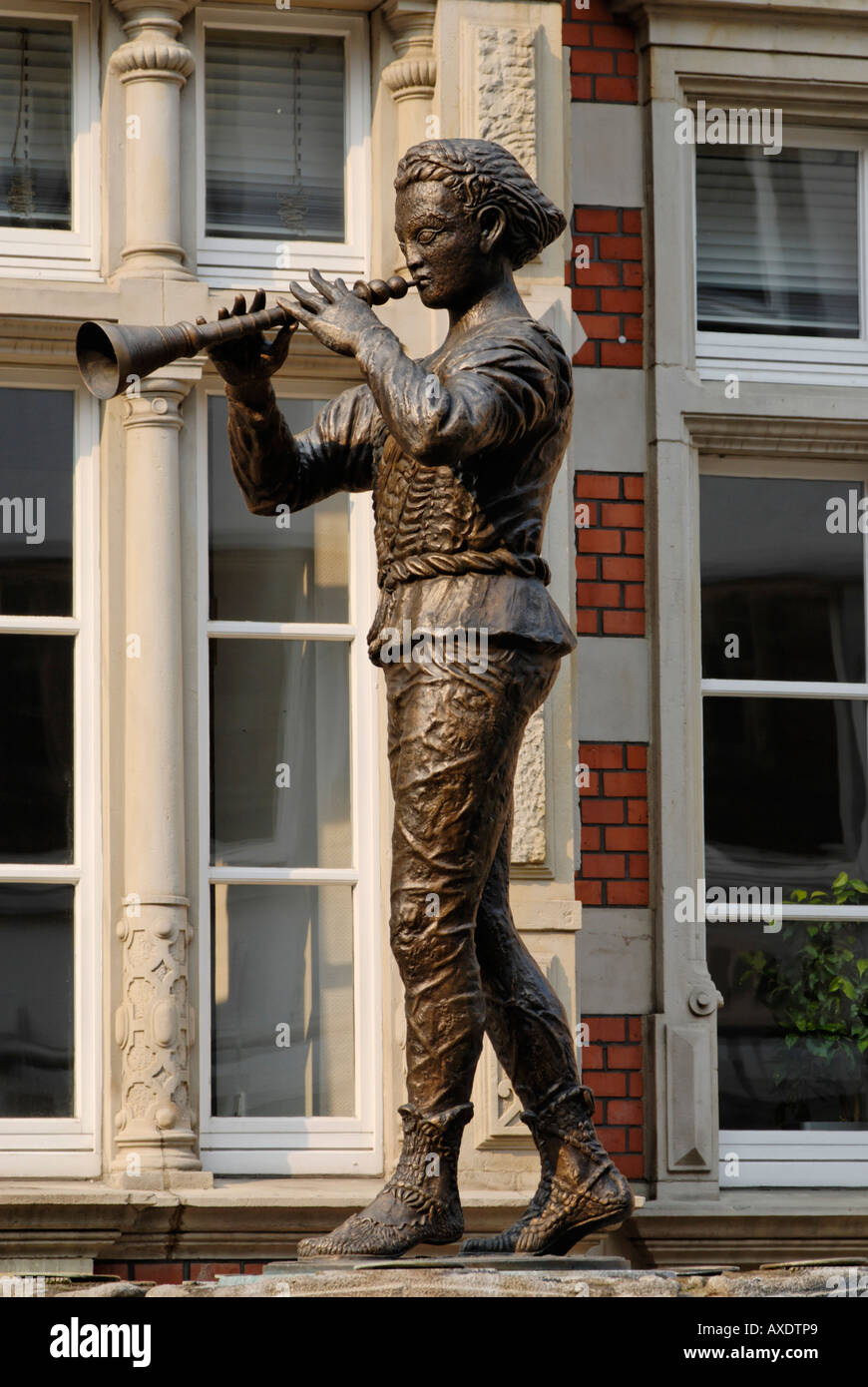 Hameln Hamelin at the Weser Lower Saxony germany statue of The Pied ...