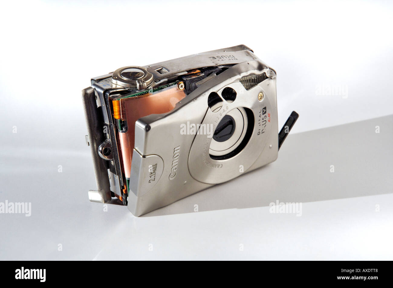 Camera damaged by dropping Stock Photo - Alamy