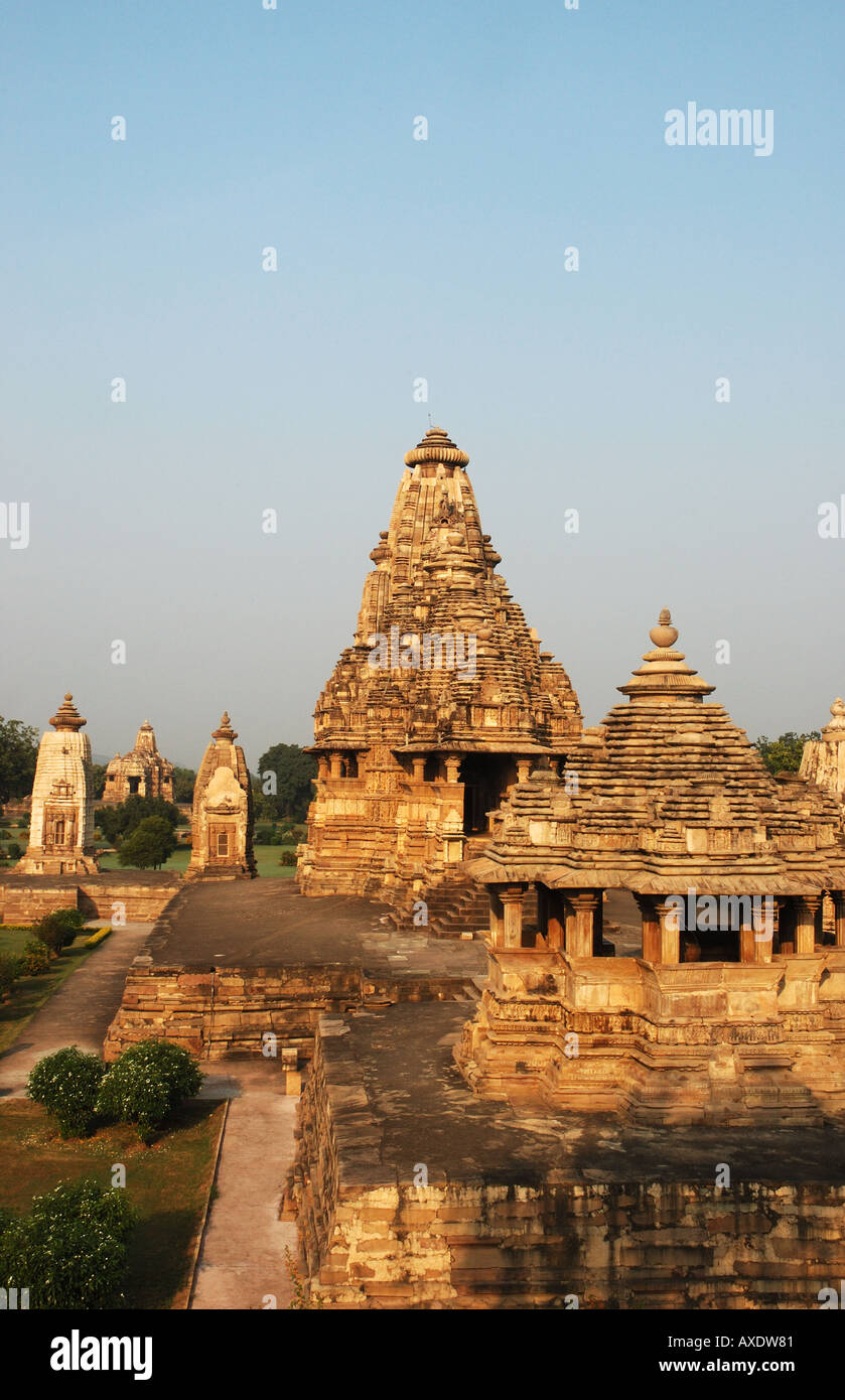 Vishvanatha temple hi-res stock photography and images - Alamy