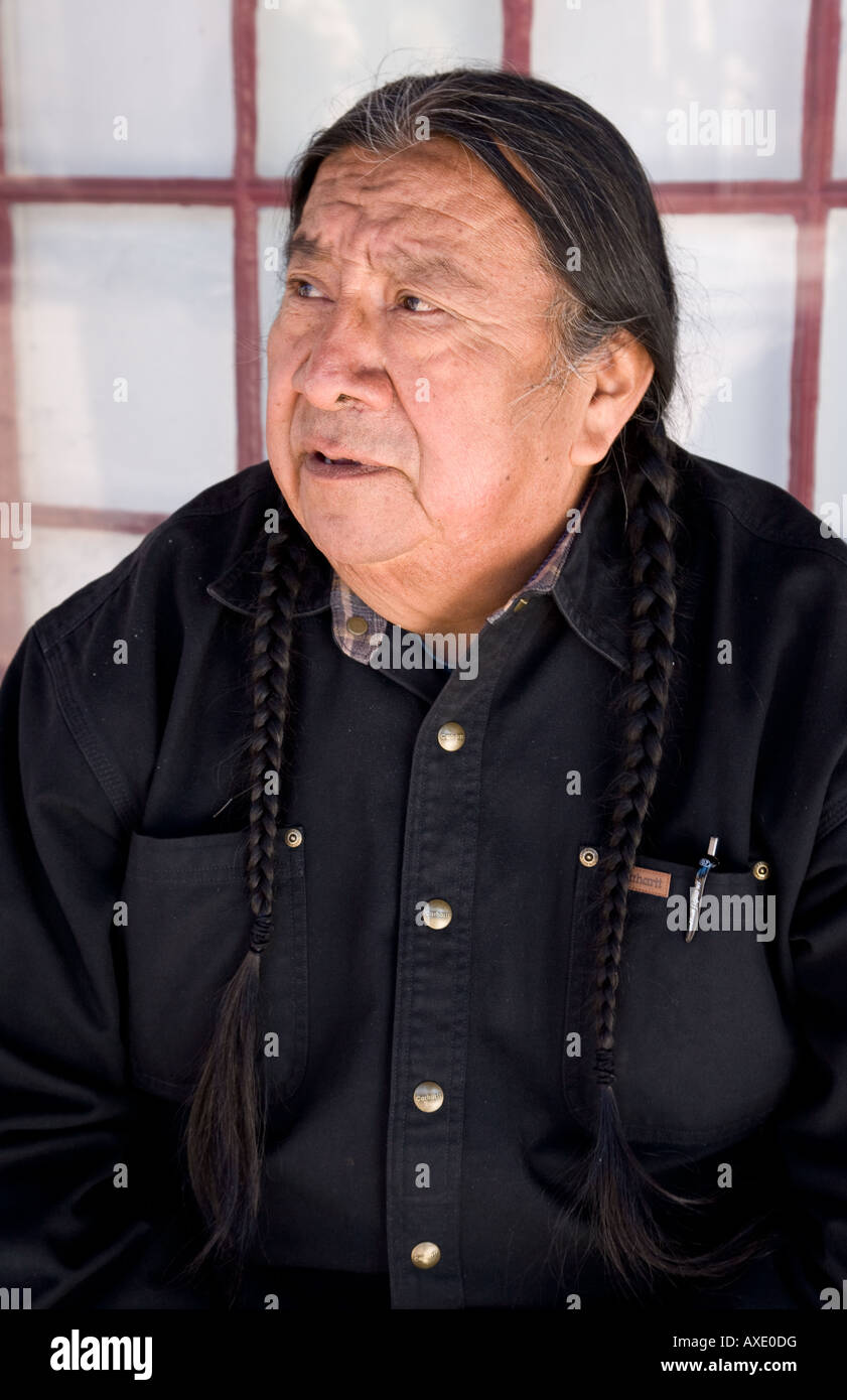 Native American Craftsman in Santa Fe Stock Photo - Alamy
