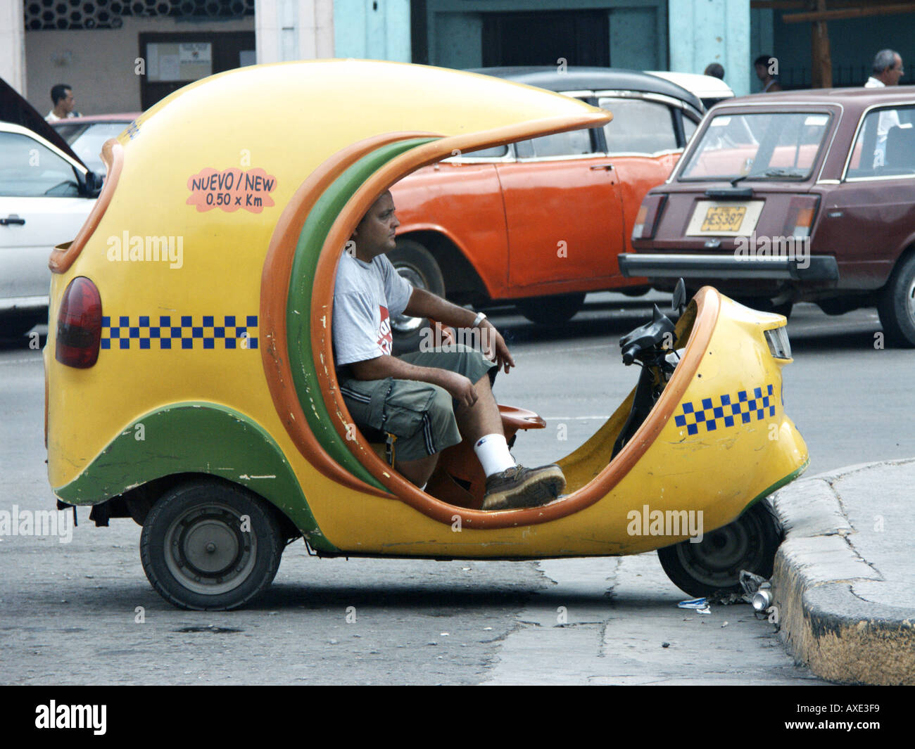 Coconut taxi hi-res stock photography and images - Alamy