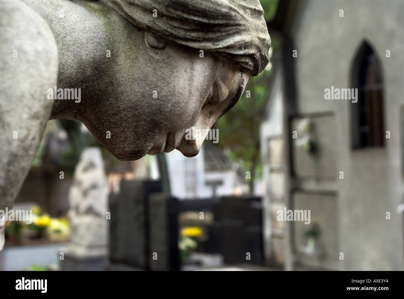 Mourning Angel at the graveyard "Conceição" in São Paulo, Brazil Stock ...